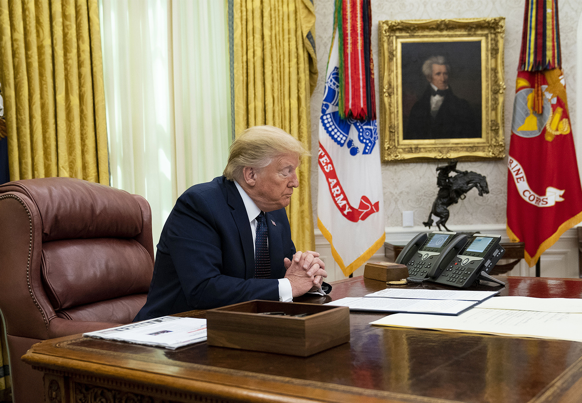 Trump will issue 100 executive orders in the first days of his ...