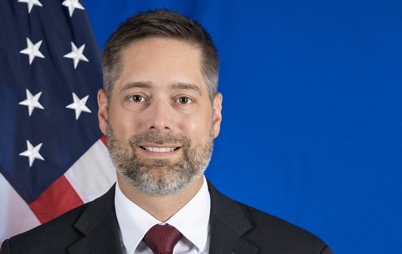 US Ambassador to Ukraine resigns - What's the reason and who might ...